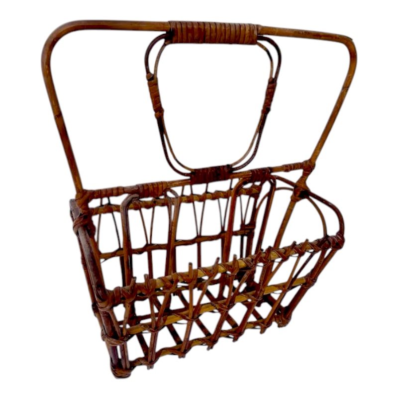 Mid-Century Spanish Wicker Magazine Rack for sale at Pamono