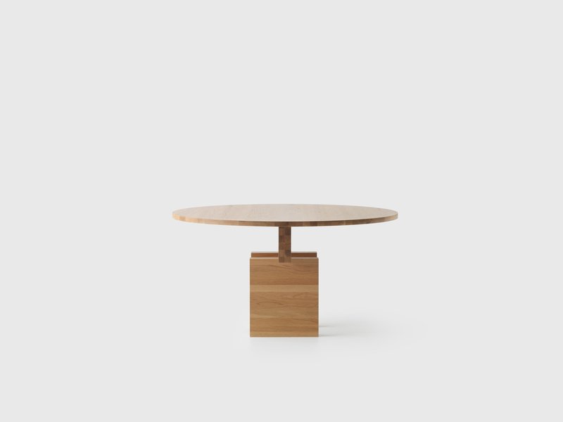 Natural Round 1600 Plane Dining Table by Resident for sale at Pamono