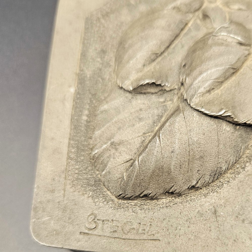 Art Nouveau Lidded Box by Stegel from Floral, 1920s for sale at Pamono