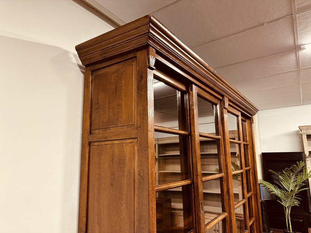 Large Classic Oak Library Bookcase for sale at Pamono