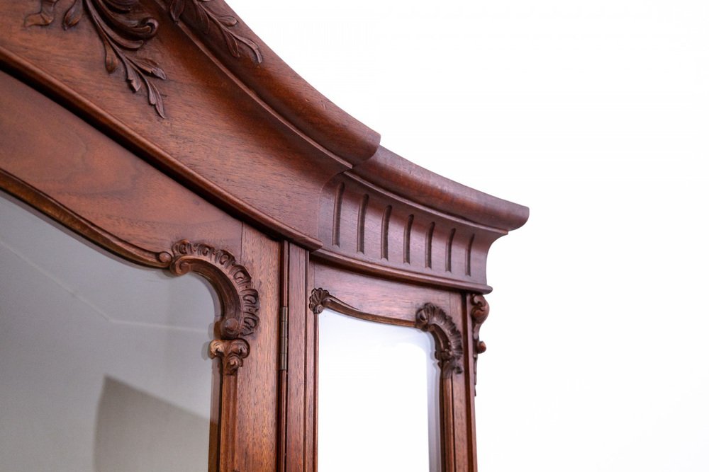 Antique French Display Cabinet, 1890s for sale at Pamono