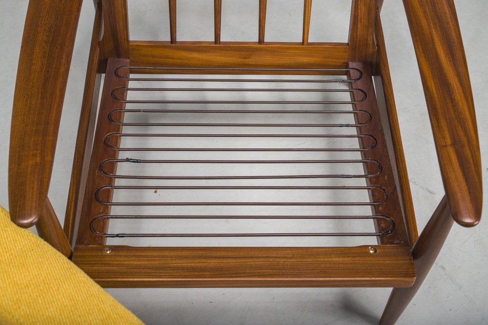 Mid-Century Modern Lounge Chair, 1960s for sale at Pamono