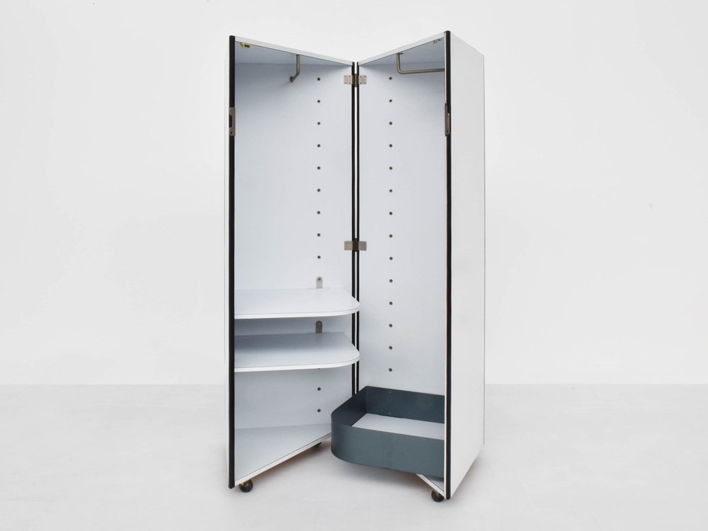 Minimalist Sliding Closet on Casters Mod. Triangular System for Elco by ...