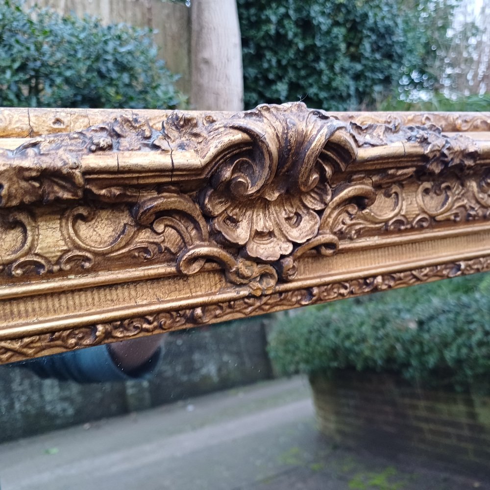 Victorian Gold Framed Mirror for sale at Pamono