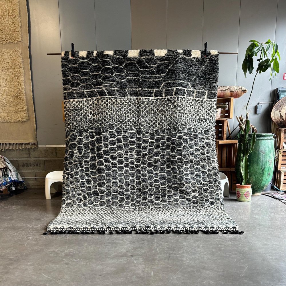 Moroccan Black Wool Rug, 1990s for sale at Pamono