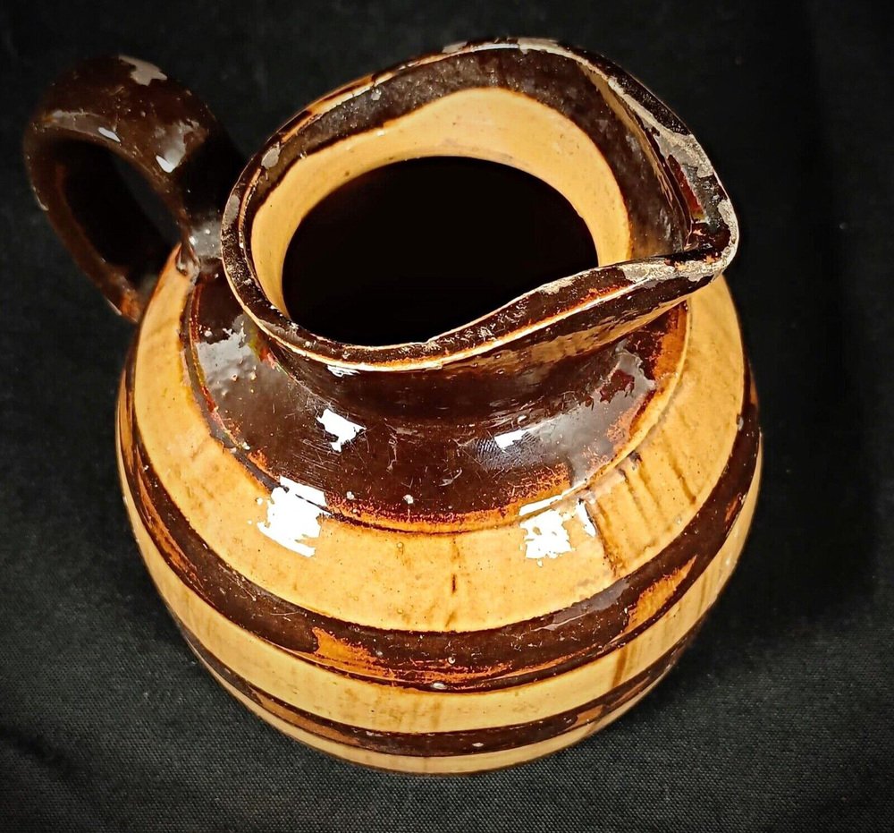 Vintage Hand-Painted Barrel-Style Clay Pitcher, 1950s for sale at Pamono