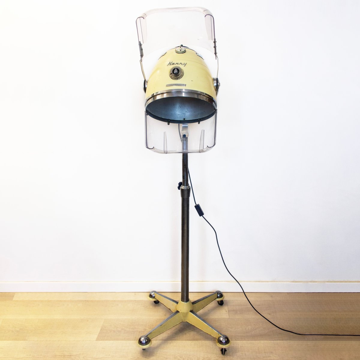 Hair Salon Dryer Floor Lamp by Henry Colomer, 1960s for sale at Pamono