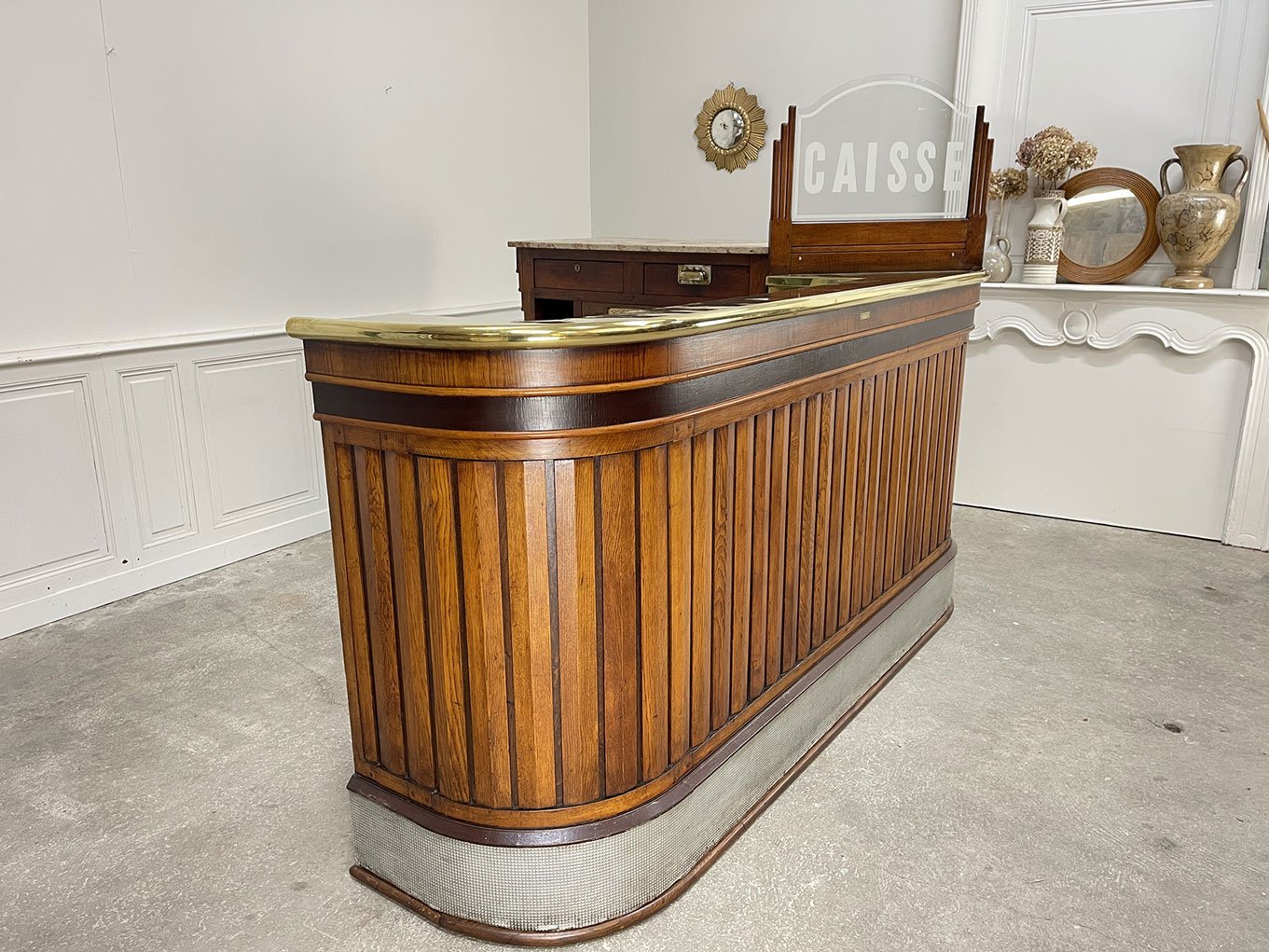 Bar Counter with Engraved Window, 1950s for sale at Pamono