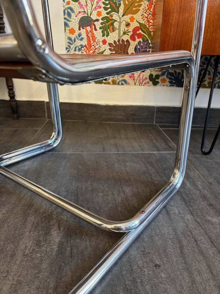 Tubular Steel Cantilever Chair, 1930s for sale at Pamono