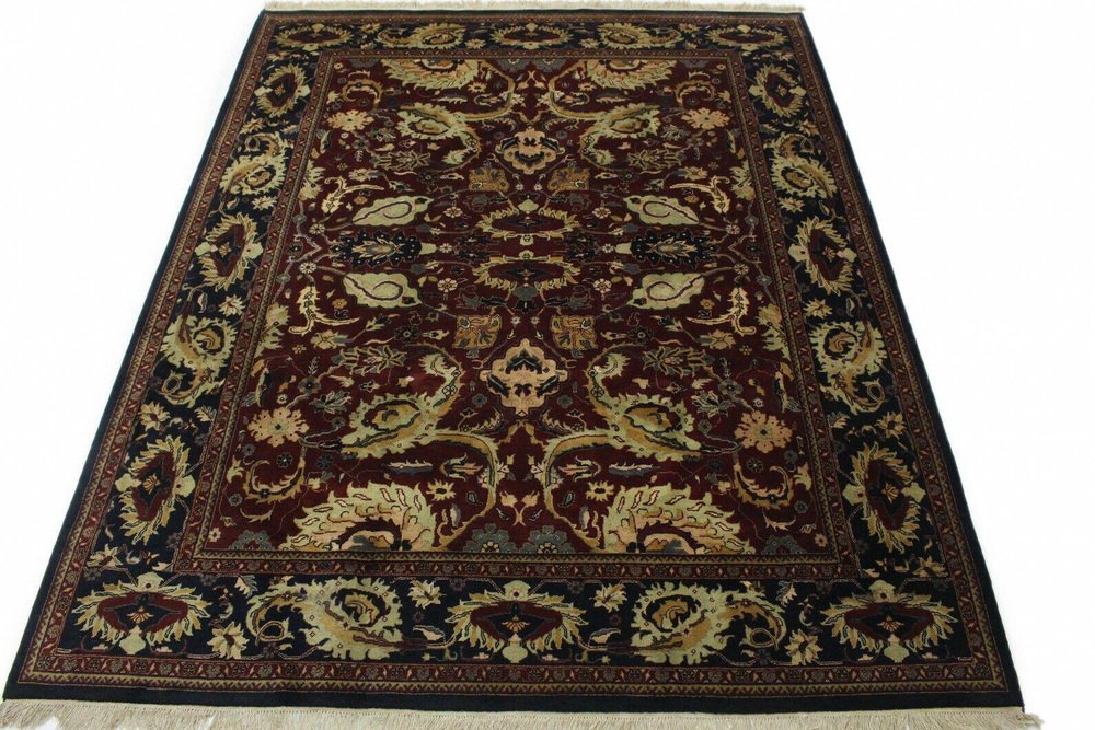 Hand-Knotted Middle Eastern Rug for sale at Pamono