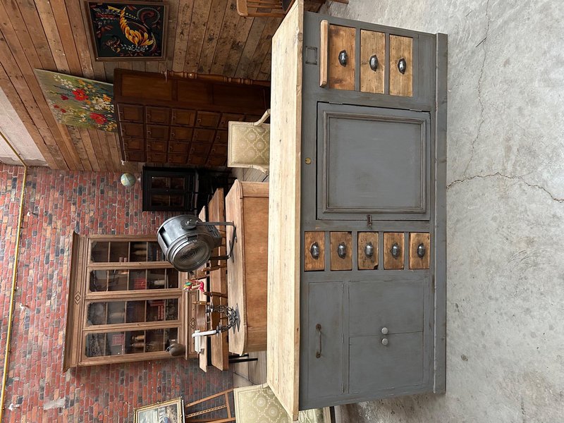 Handcrafted Shop Counter, 1920s-1940s for sale at Pamono