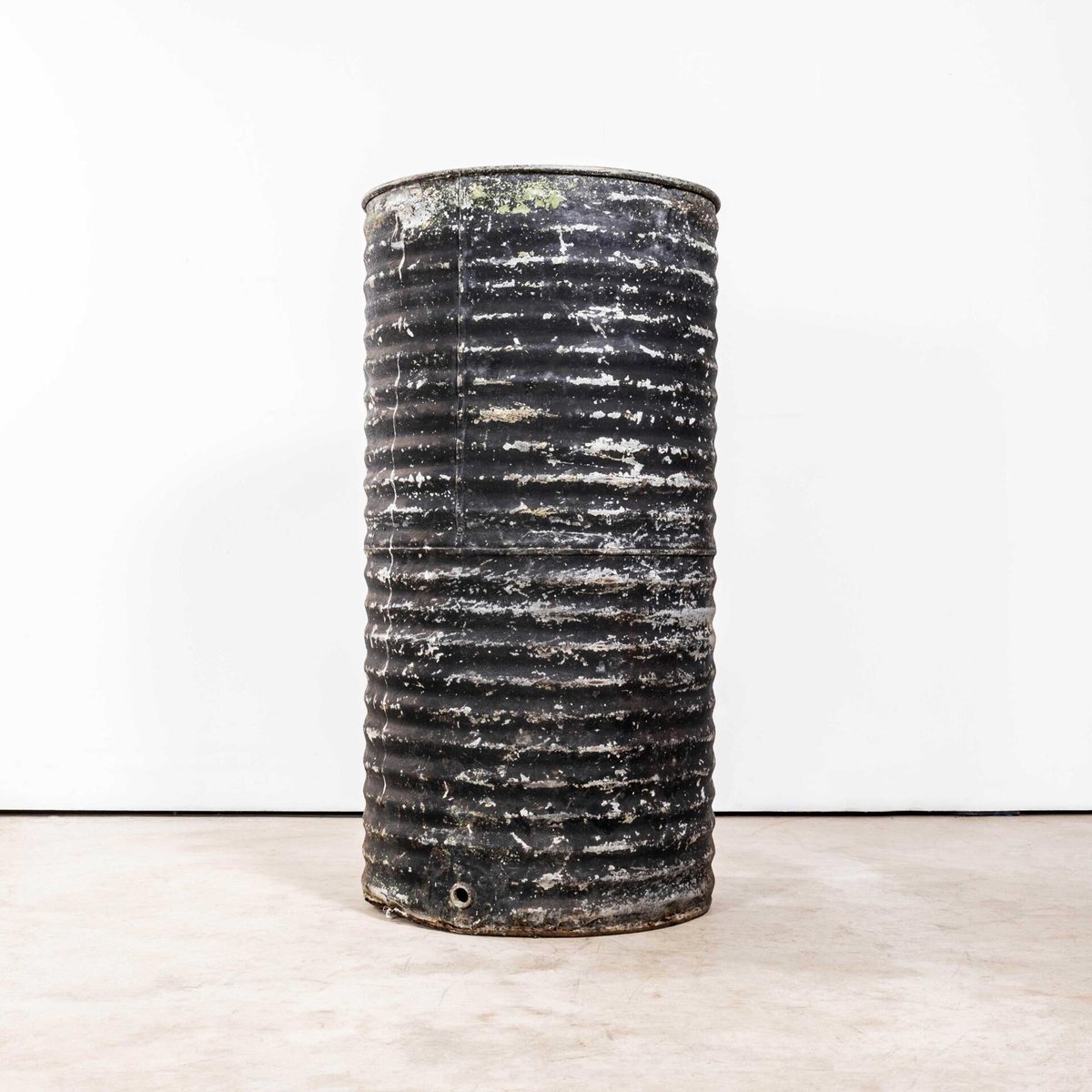 Vintage Large Round Galvanised Water Trough Tall, 1950s for sale at Pamono