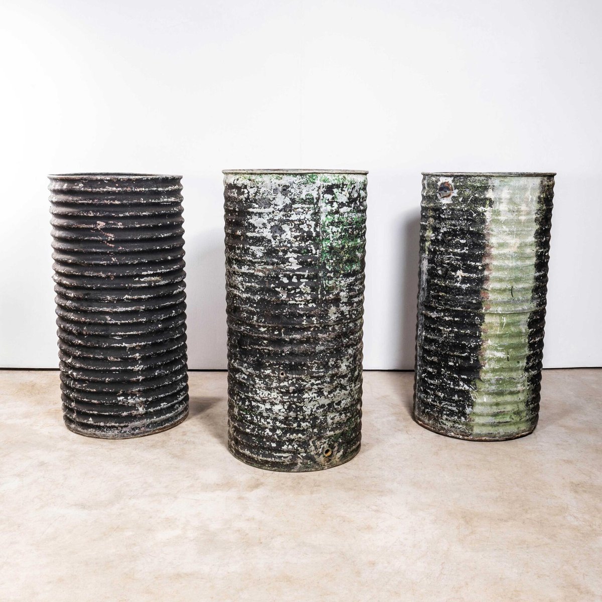 Vintage Large Round Galvanised Water Trough Tall, 1950s for sale at Pamono