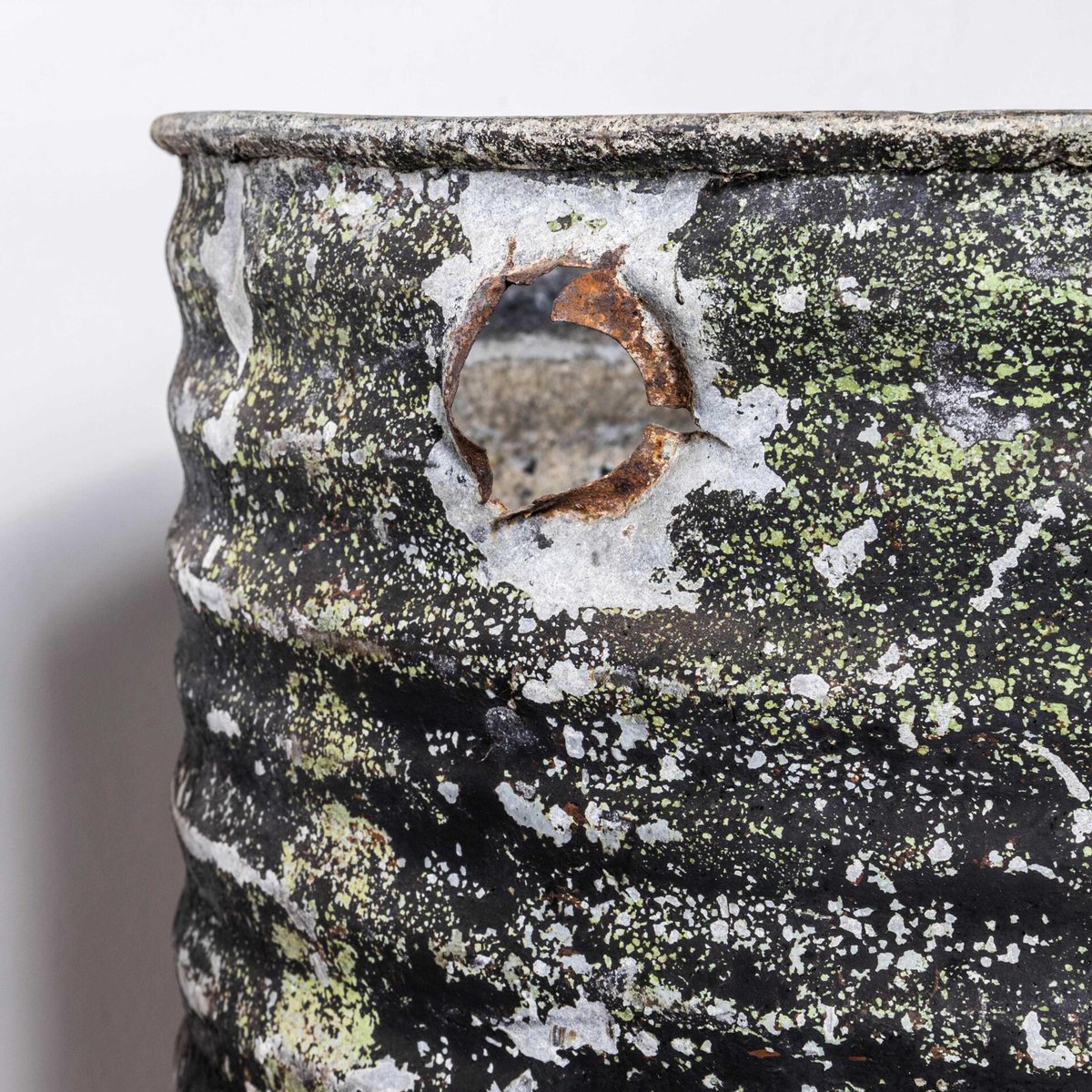 Vintage Large Round Galvanised Water Trough Tall, 1950s for sale at Pamono