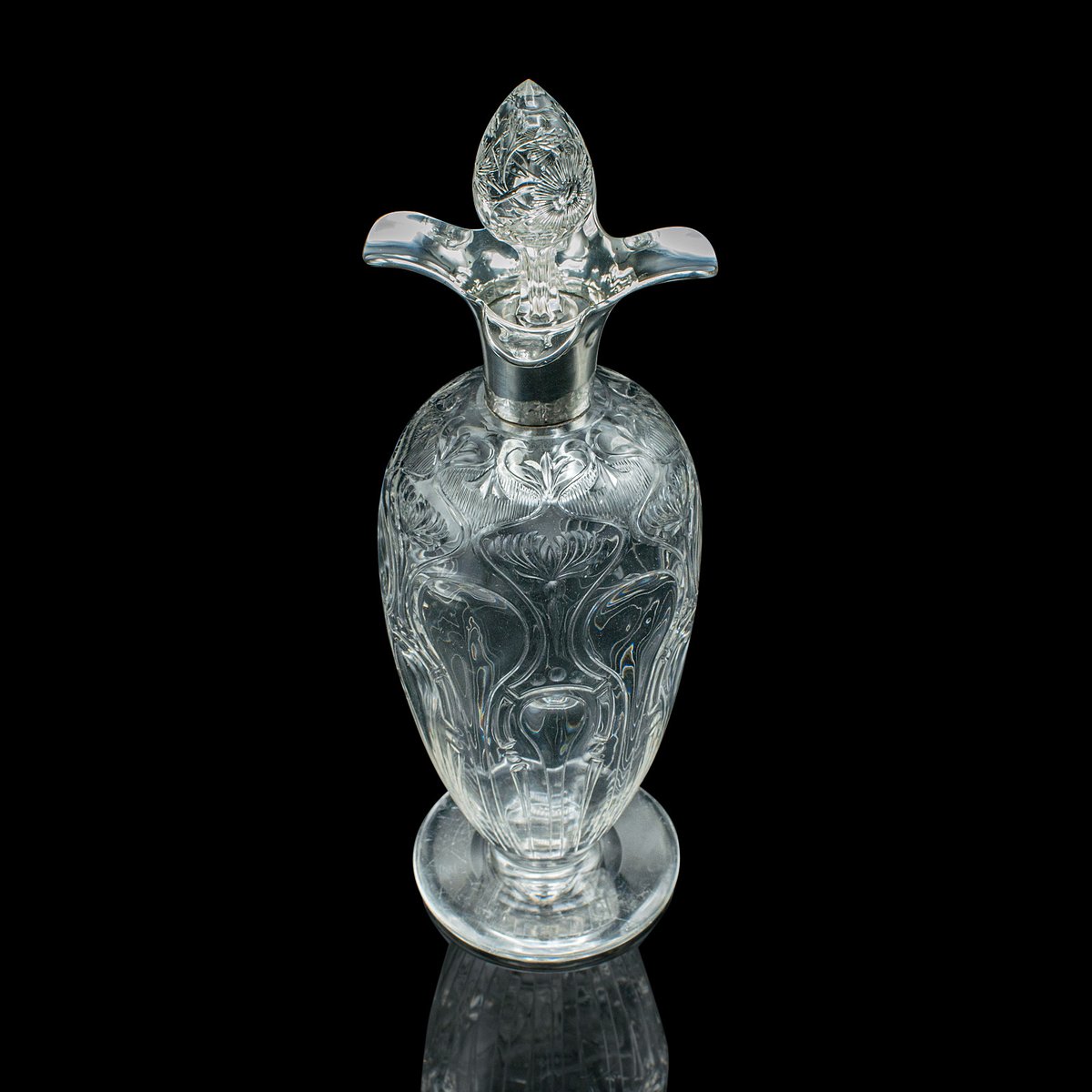 Antique Pouring Decanter, 1904 for sale at Pamono