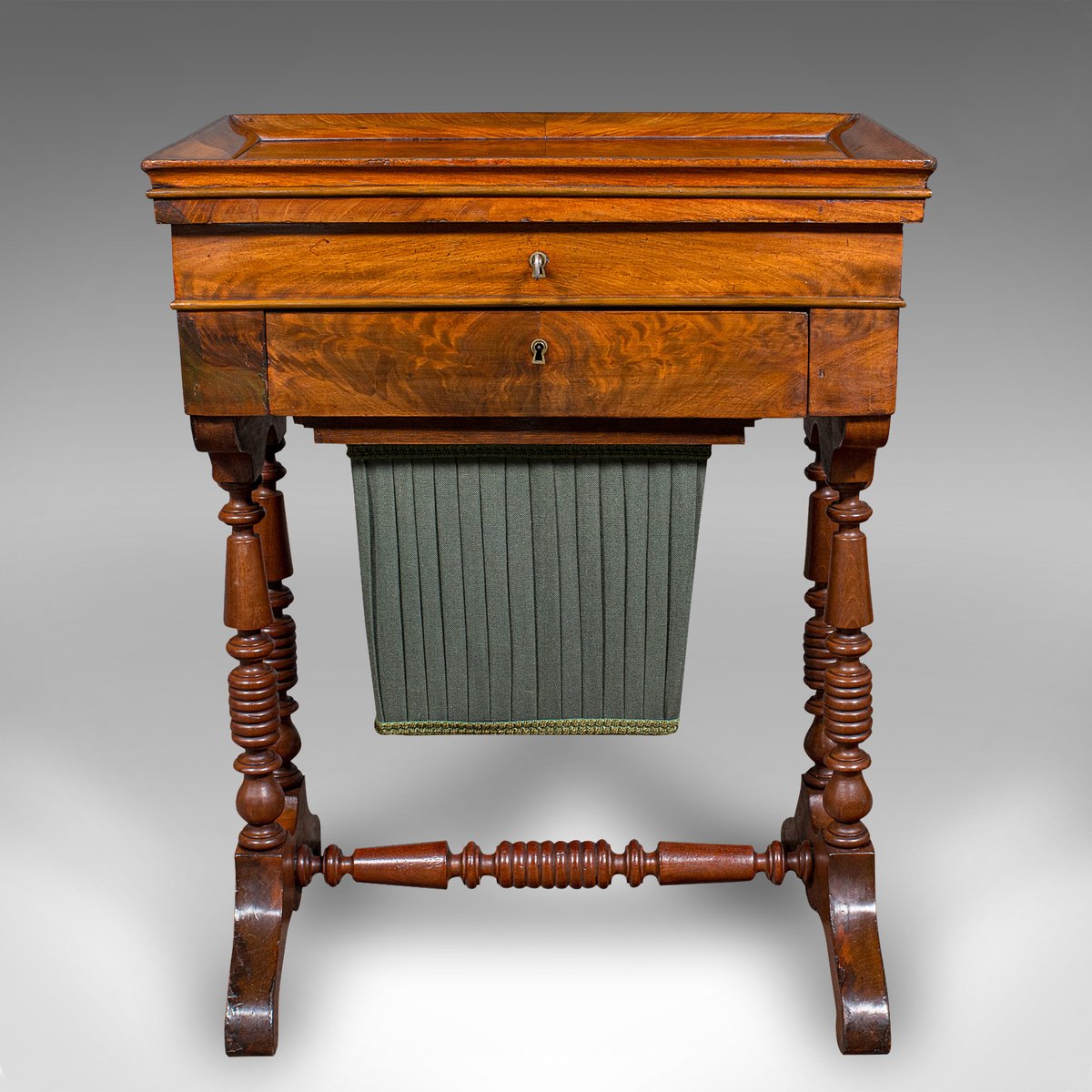 Antique English Haberdashery Table, 1870 for sale at Pamono