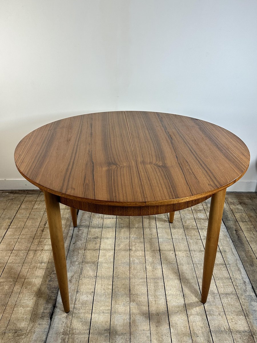 Scandinavian Round Table in Teak with Butterfly Extension, 1960s for ...