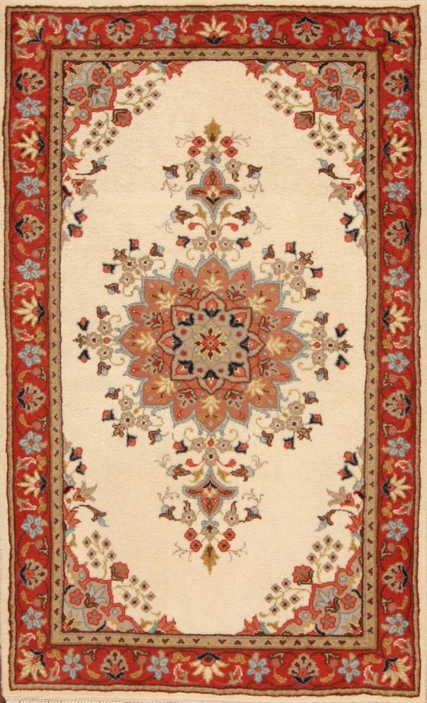 Hand-Knotted Middle Eastern Wool and Cotton Rug for sale at Pamono