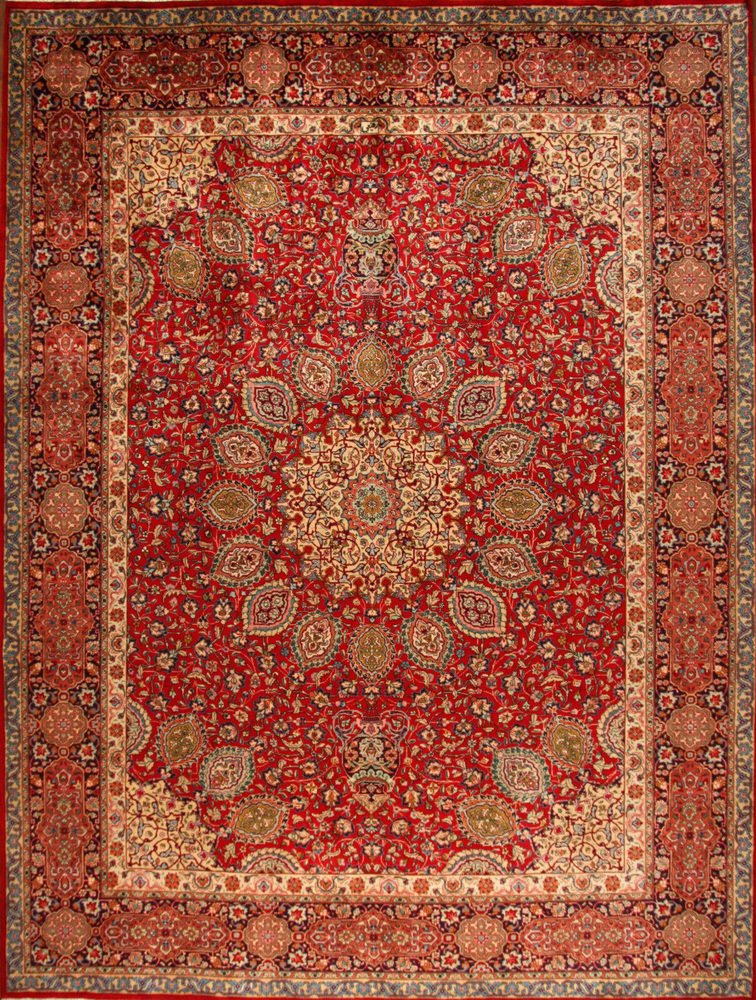 Hand-Knotted Middle Eastern Wool Rug for sale at Pamono