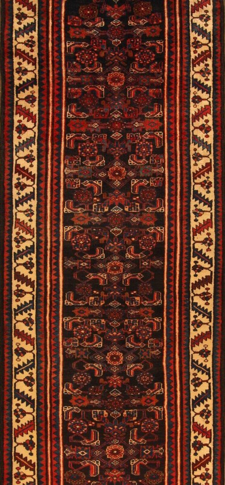Middle Eastern Rug in Wool for sale at Pamono