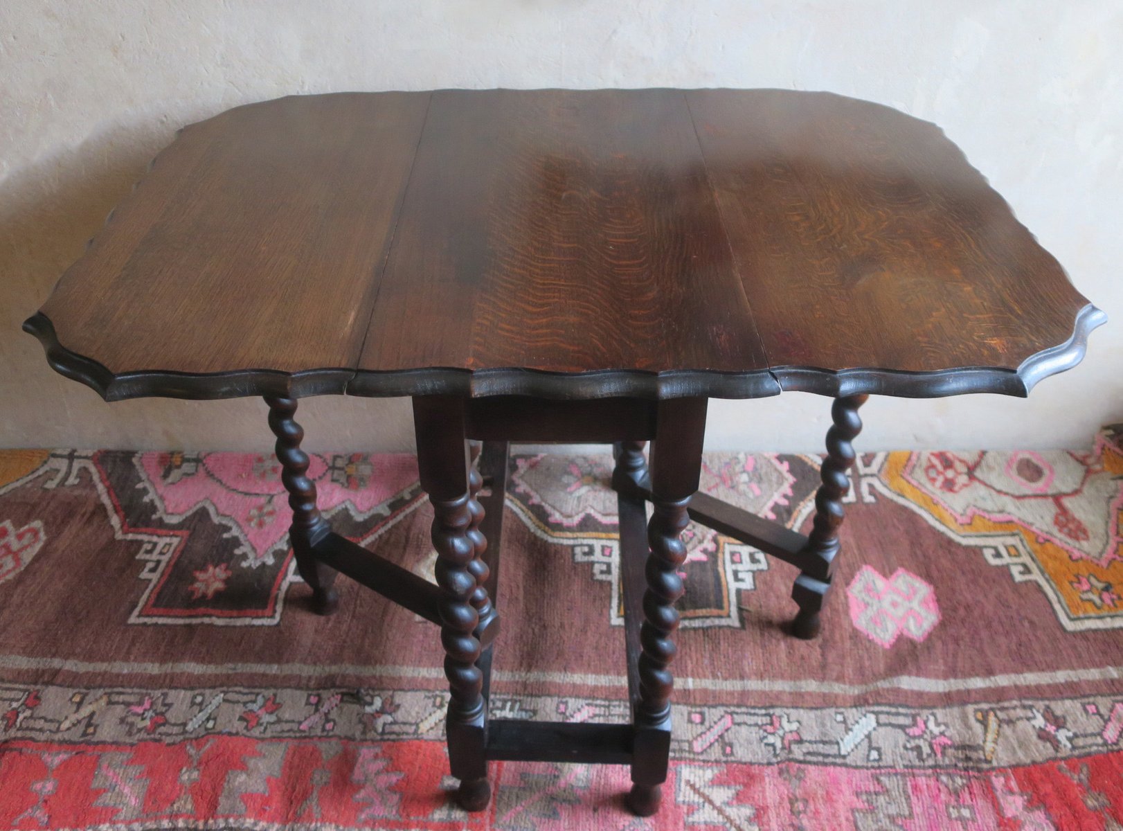 Spanish Patinated Extendable Farmhouse Dining Table in Oak, 1900s for ...