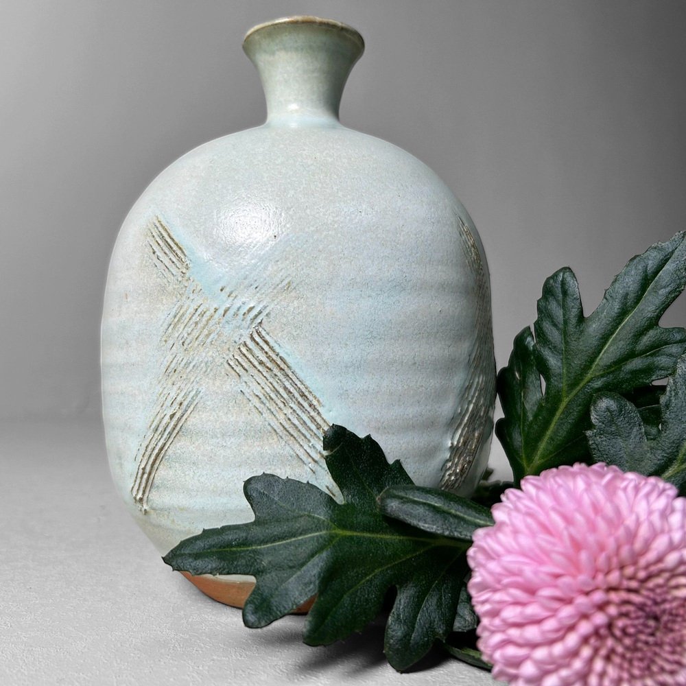 Japanese Ikebana Flower Vase by Shinjō Tōzan-Yaki, 1970s for sale at Pamono