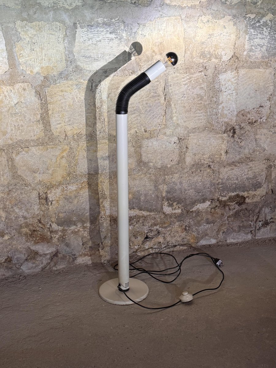 Elbow Lamp by E. Bellini for Targetti Sankey, 1980s for sale at Pamono