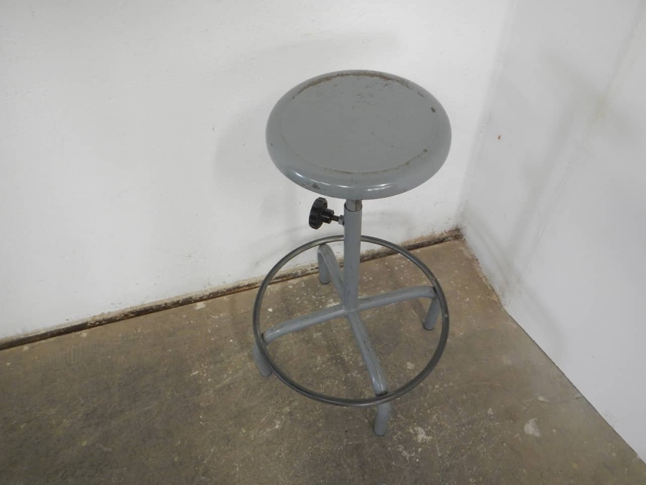 Vintage Iron Stool, 1970 for sale at Pamono