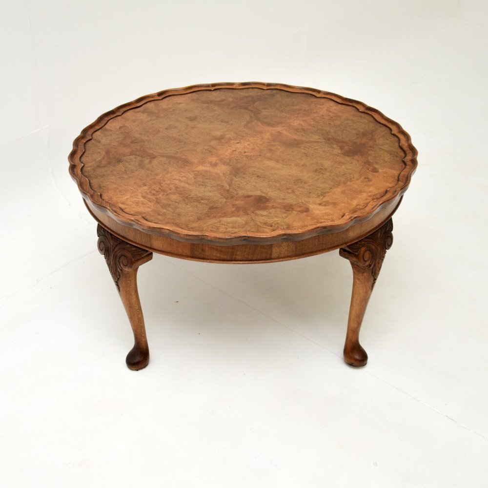 Burr Walnut Pie Crust Coffee Table, 1930s for sale at Pamono