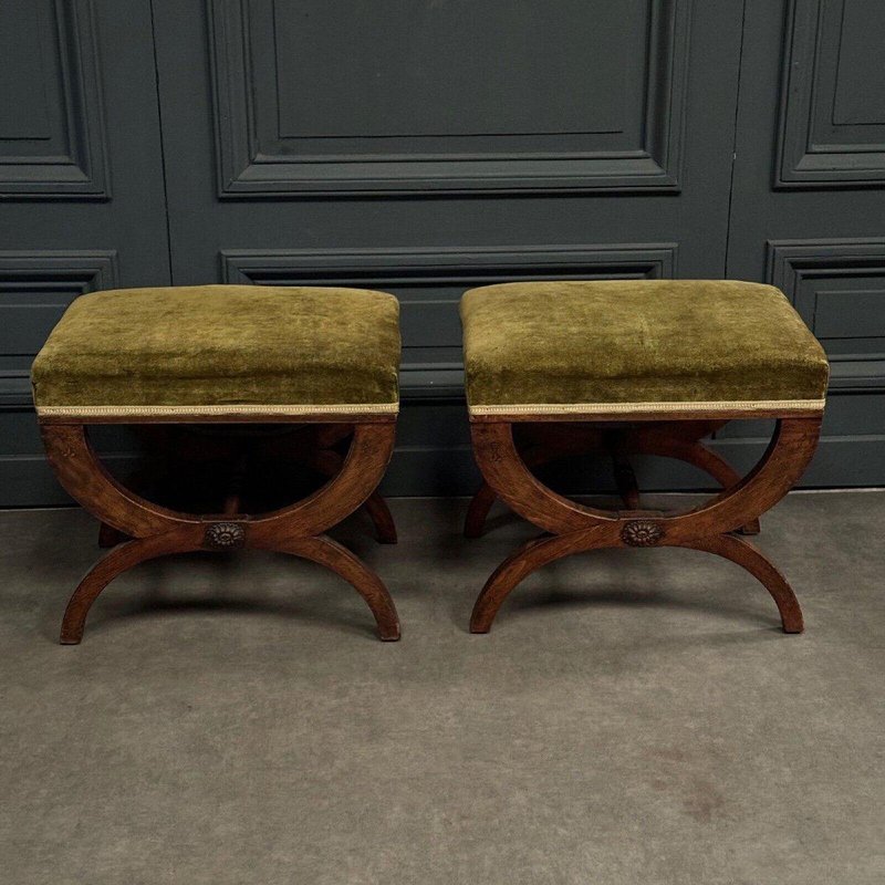 Set of 19th Century English Mahogany Stools Covered in Green Velvet for ...