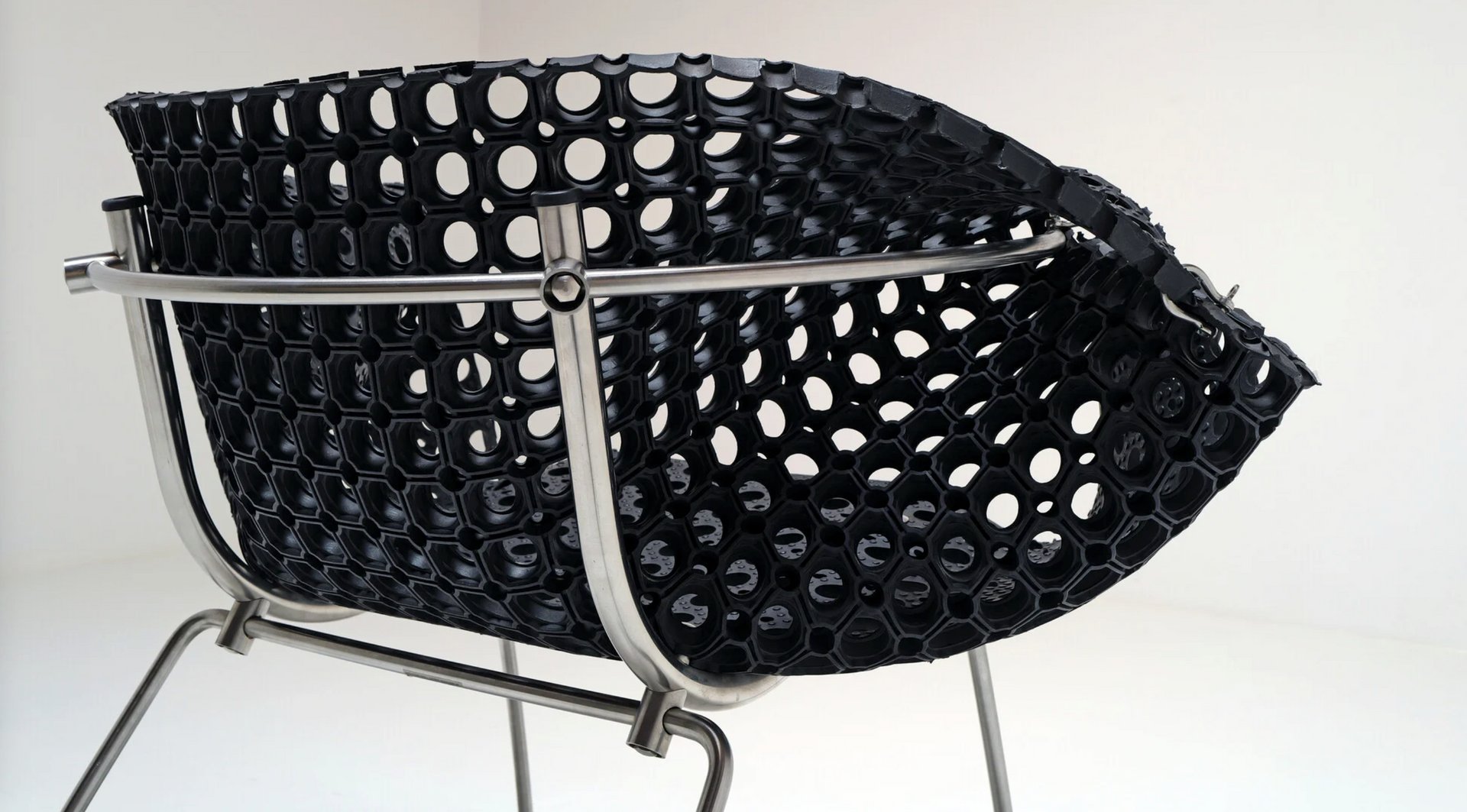 Welcome Chair by Gerrit Schilder for Unica & Replica, 1993 for sale at ...