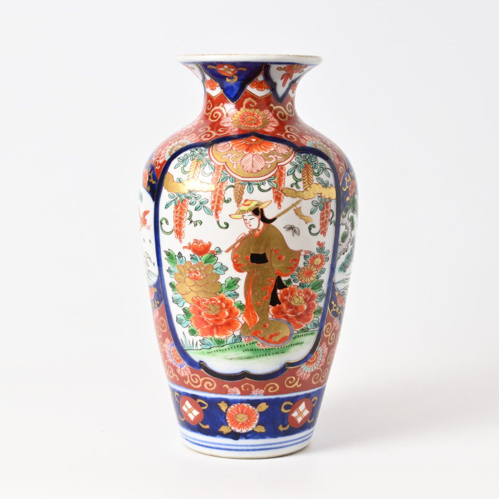Japanese Imari Porcelain Vase from Nippon Tokusei, 1900s for sale at Pamono