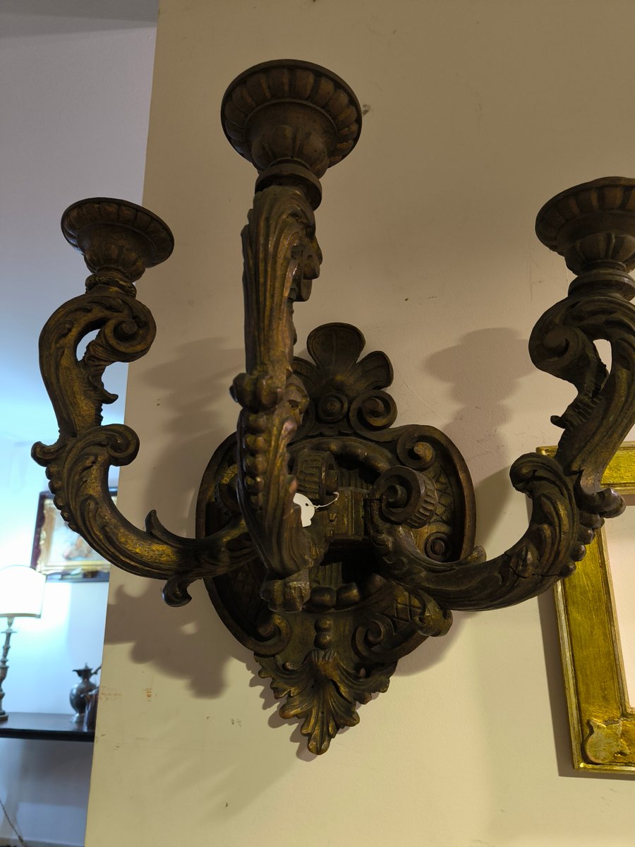 Renaissance Brown Wall Light for sale at Pamono