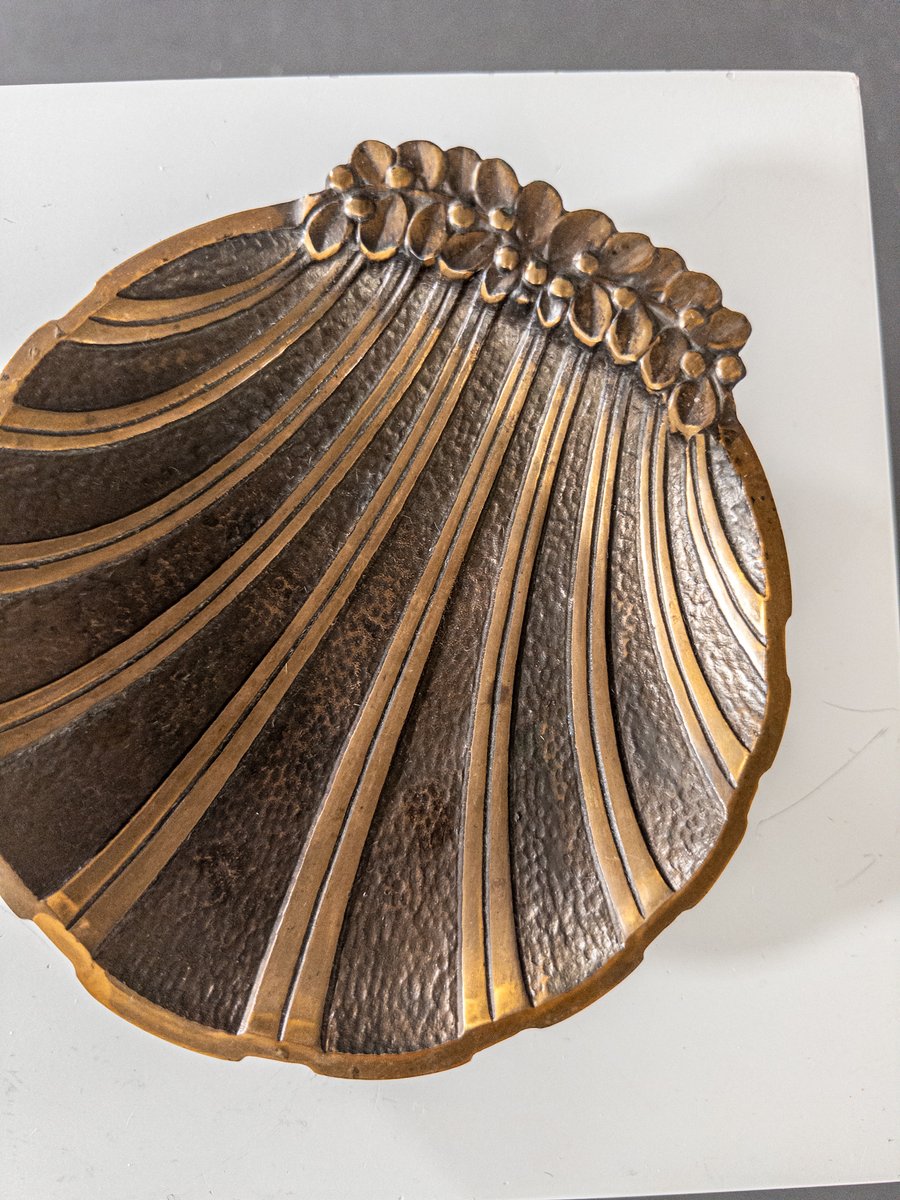 Art Deco Bronze Shell Dish by Niels Dan Ravn, 1930s for sale at Pamono