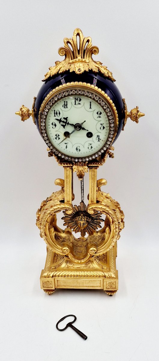 Antique French Table Clock for sale at Pamono