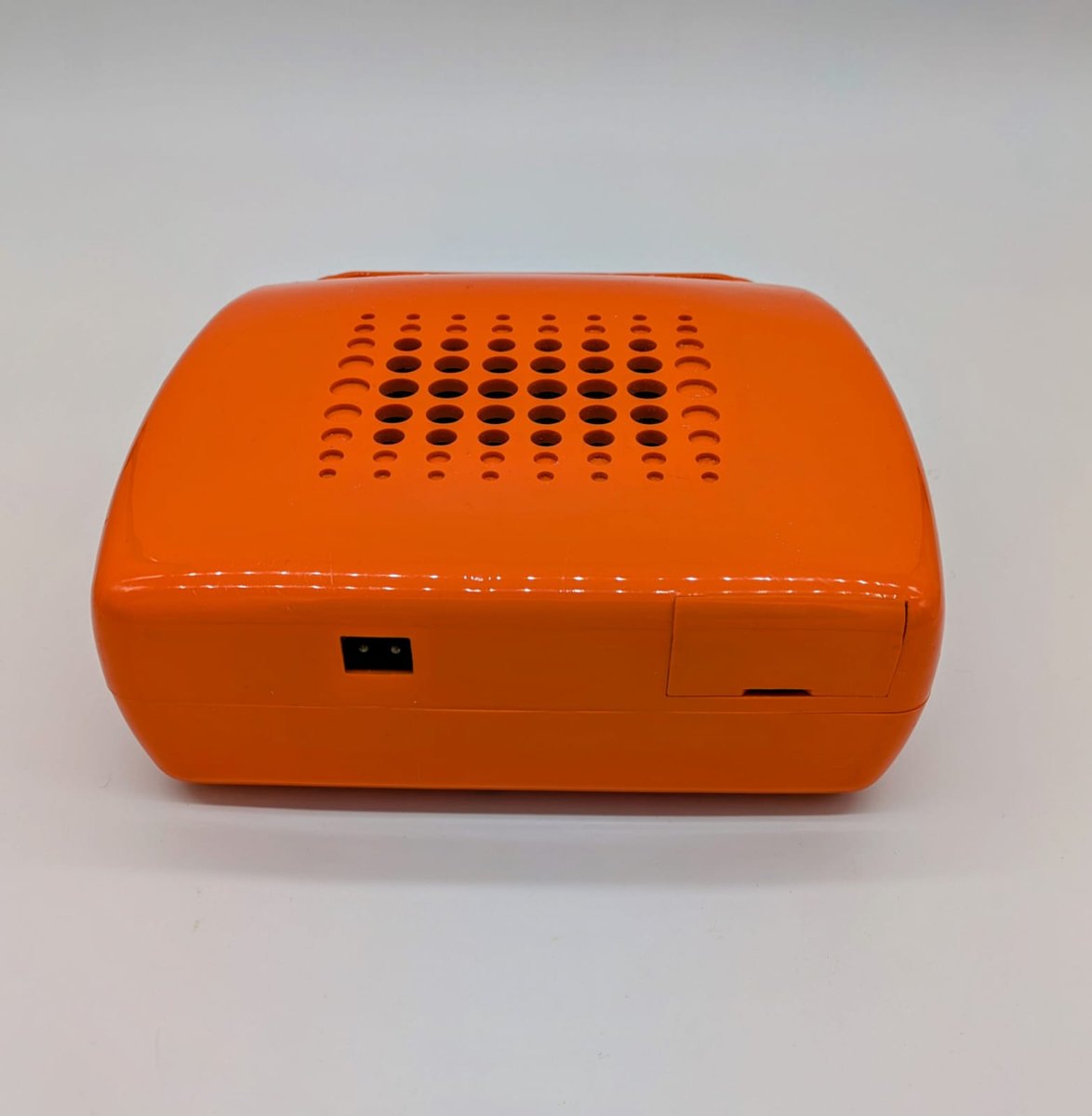 Orange Penny Record Player by Mario Bellini for MusicalNastro. Italy ...