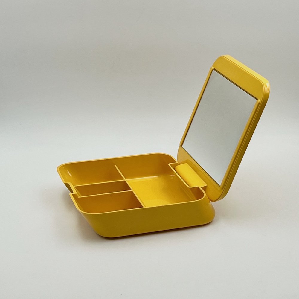 Space Age Portable Vanity Set in Yellow by Makio Hasuike for Gedy ...