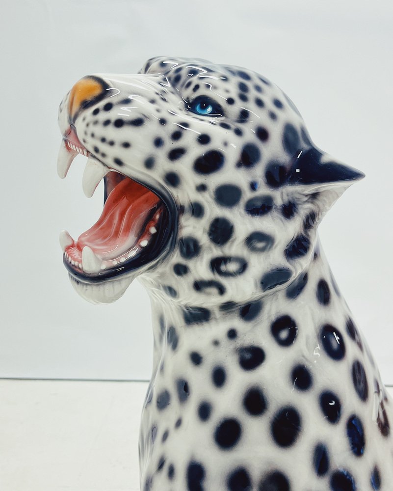 Snowleopard in Ceramic from Ceramiche Boxer for sale at Pamono