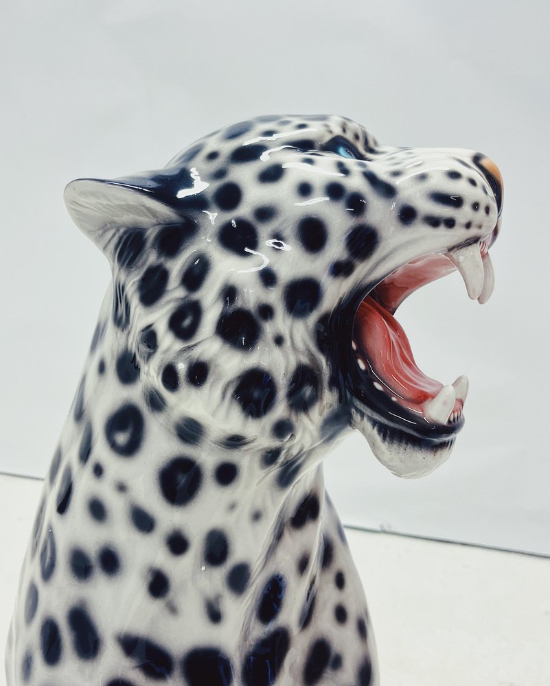 Snowleopard in Ceramic from Ceramiche Boxer for sale at Pamono