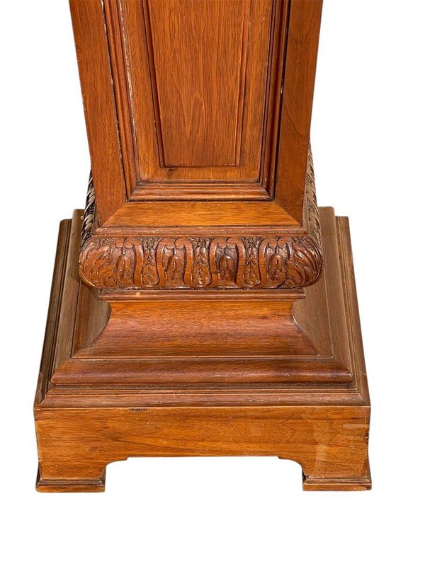 Renaissance Walnut Columns, Set of 2 for sale at Pamono