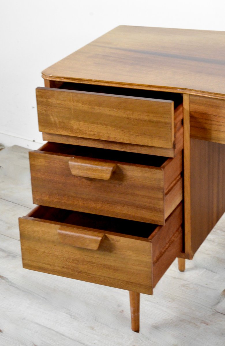 Walnut Concave Desk by Gunther Hoffstead for Uniflex, 1960s for sale at ...