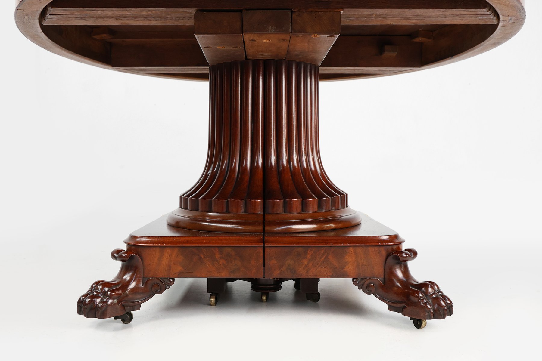 English Victorian Extendable Dining Table, 1830s for sale at Pamono