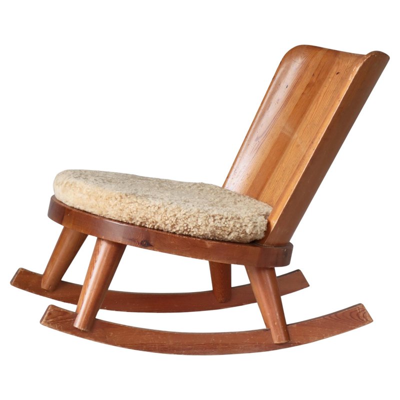 Modern Swedish Rocking Chair in Pine & Sheepskin attributed to Göran ...