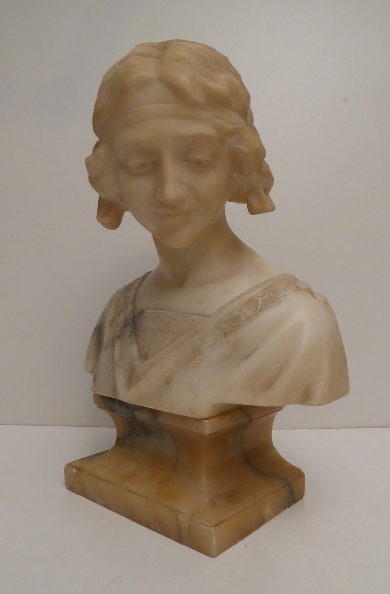 Antique Art Nouveau Carved Alabaster Bust, 1920s for sale at Pamono