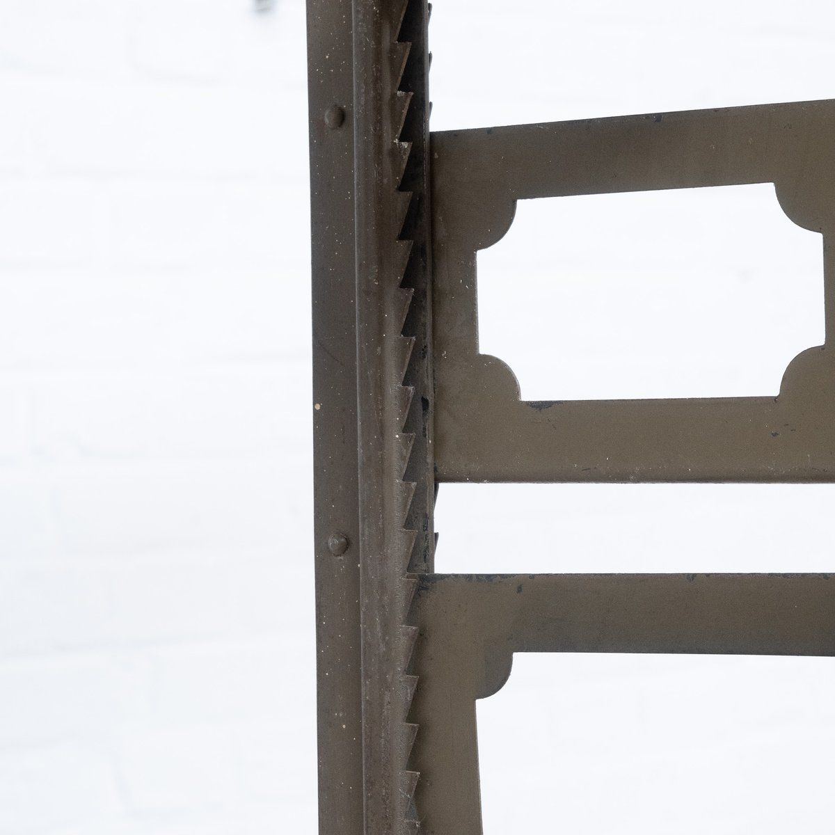 Strafor Metal Bookcase, 1930s for sale at Pamono