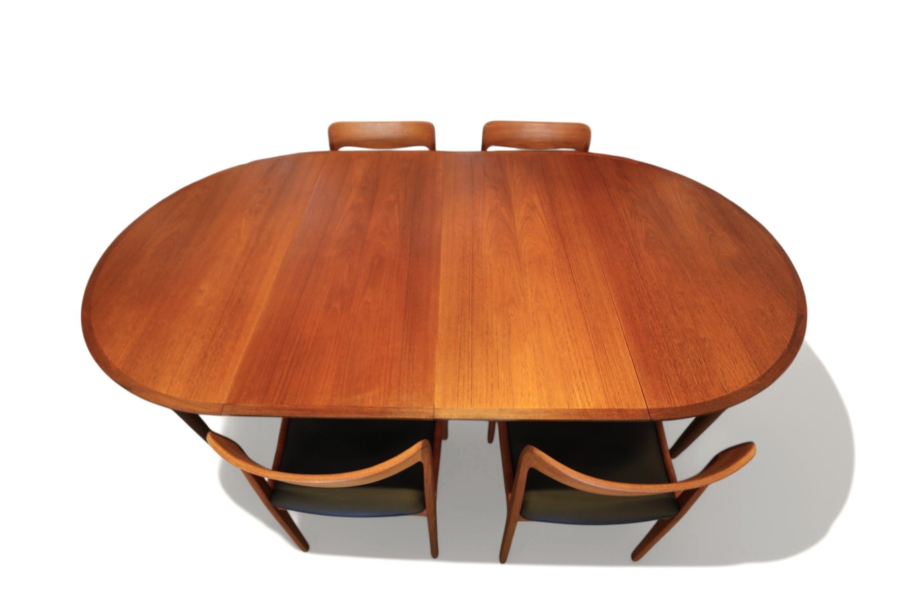 Danish Round Dining Table in Teak with Double Extension Leaves, 1960s ...