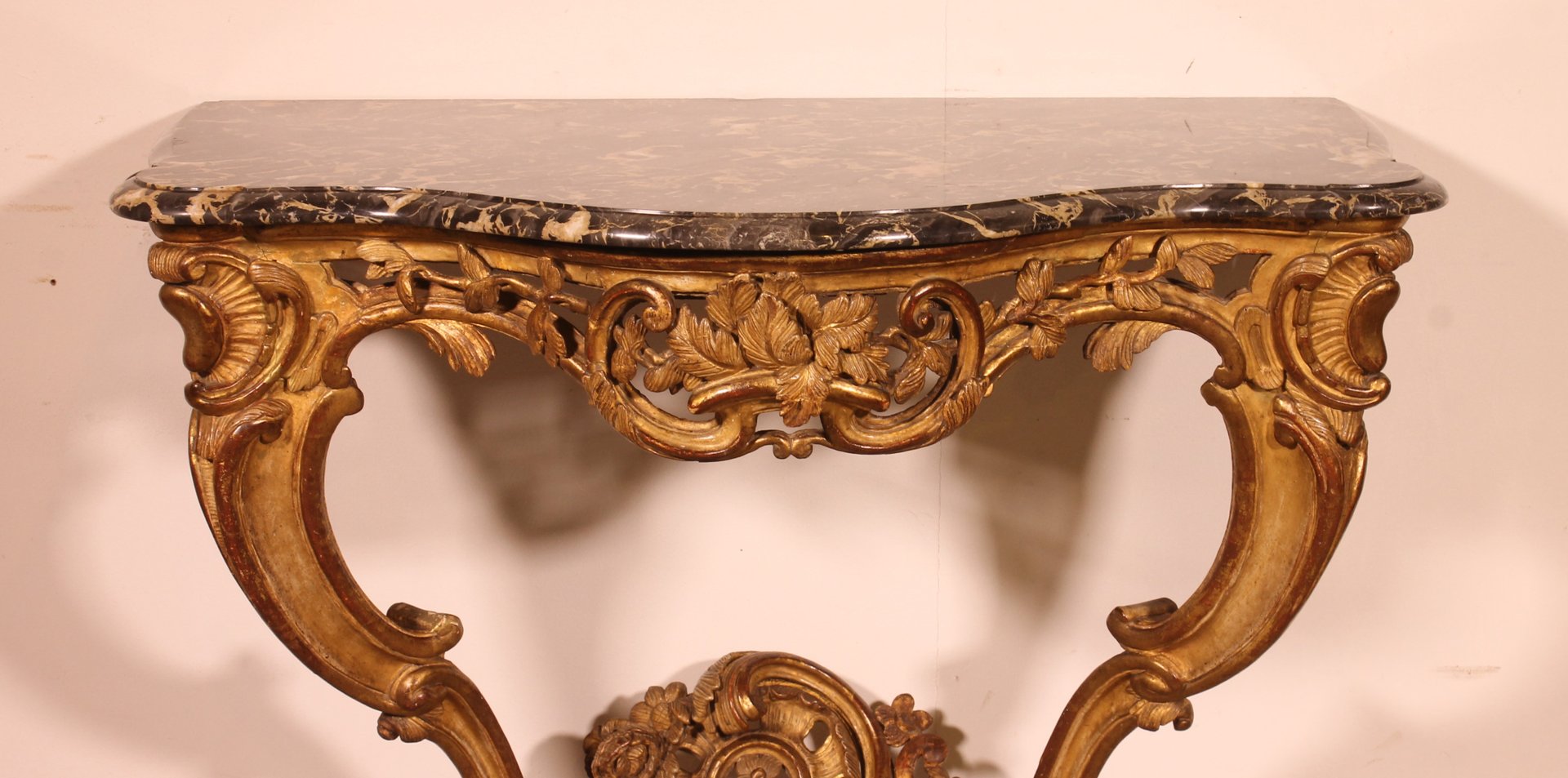Louis XV Console in Gilt Wood for sale at Pamono