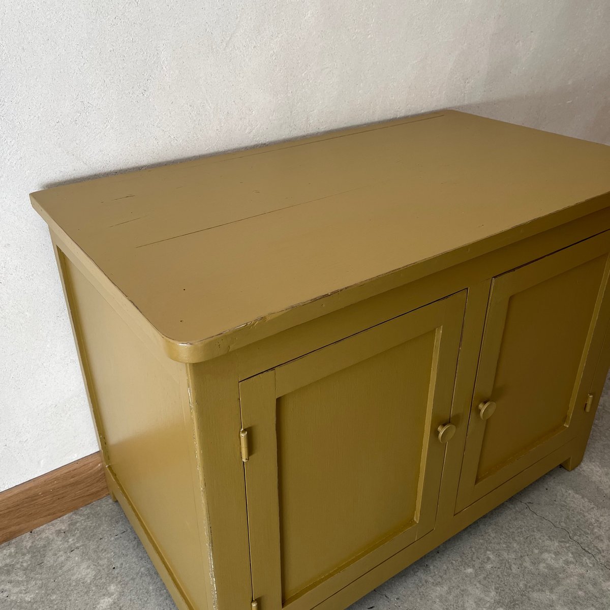 Small Buffet in Whiskey Color for sale at Pamono