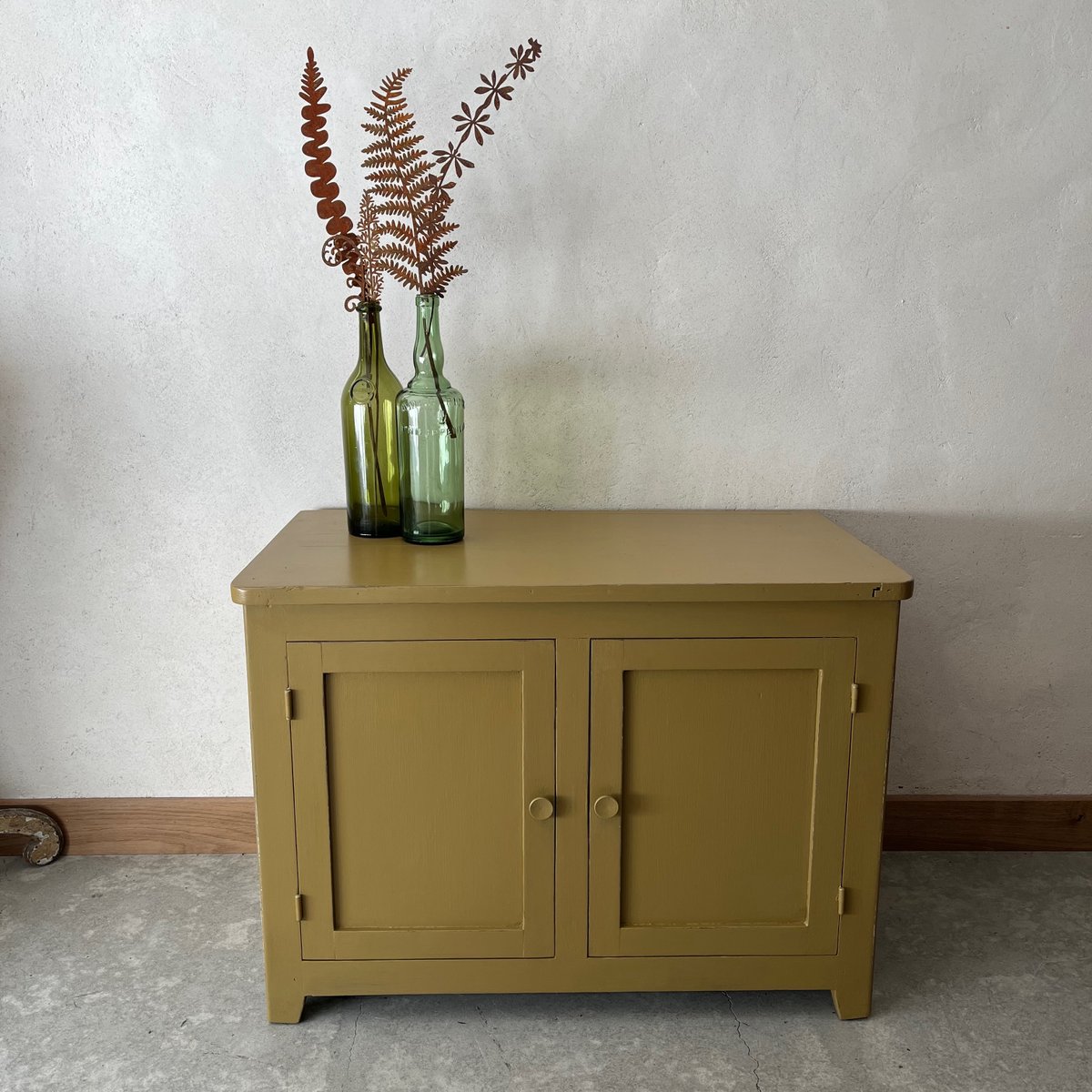 Small Buffet in Whiskey Color for sale at Pamono