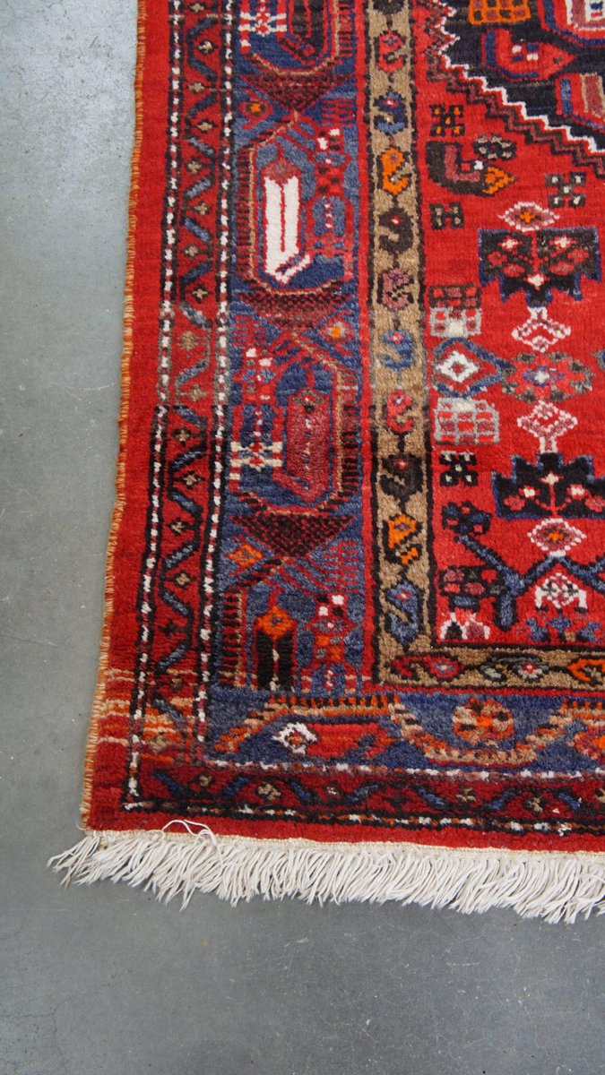 Red Rug with Patterns for sale at Pamono